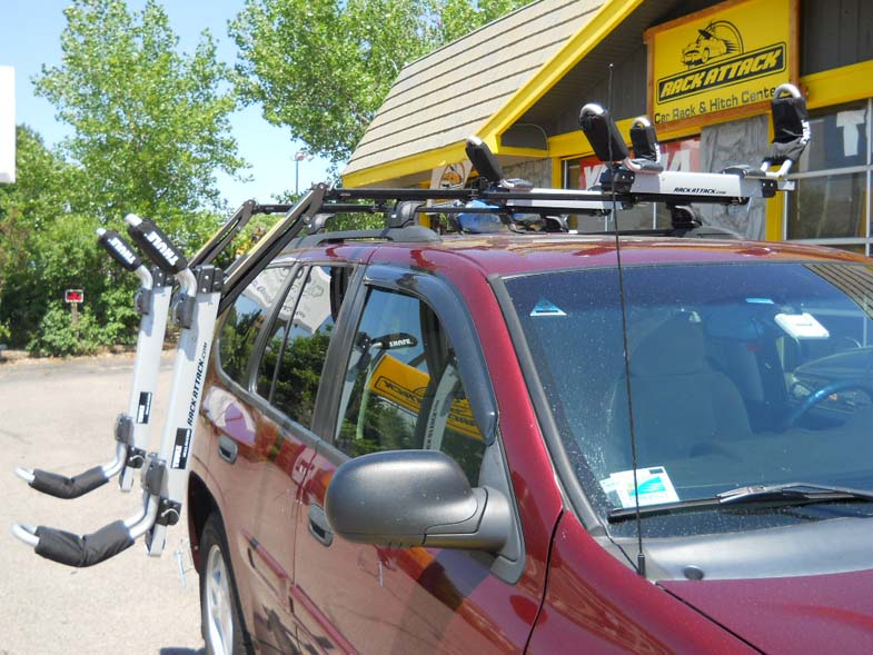 Thule Hullavator kayak racks on a GMC Envoy - Rack Attack Articles ...